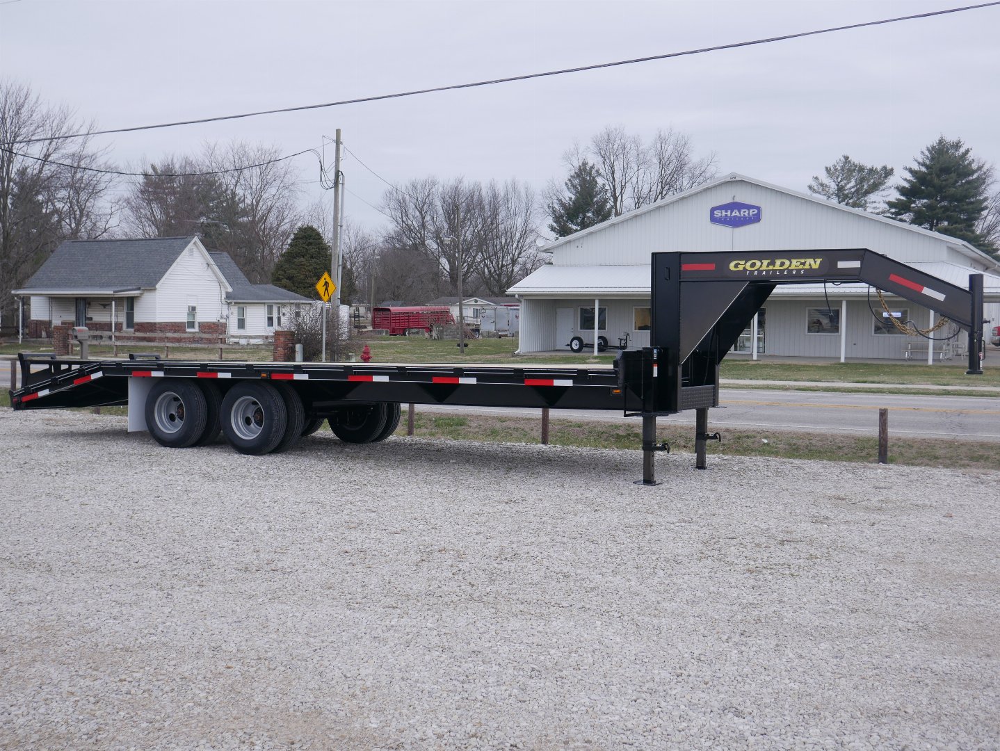 New 2025 GOLDEN 20+5 7K GN Flatbed Trailer | Elnora Indiana